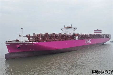 新扬子造船交付seaspan第六艘15000teu集装箱船 在建新船 国际船舶网