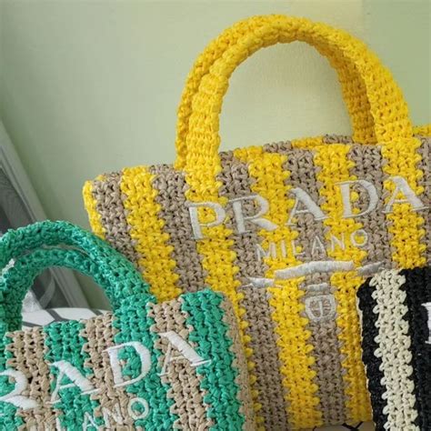 손뜨개여왕의 뜨개공방 On Instagram 뜨개마루 샘~~프라다st가방보고 Knittingfloor0988 이건 떠야