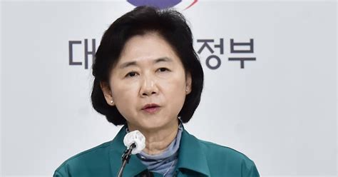 머니s포토 질병청 지영미 30일 실내마스크 해제 의료기관·대중교통 등 제외