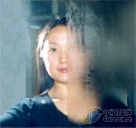 纳米自清洁玻璃图片 玻璃图库 中玻网