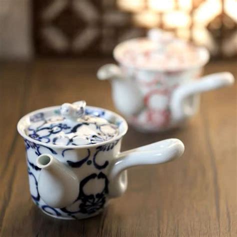 Hasami Porcelain Rotana Floral Chamfer Angular Sencha Tea Set Object