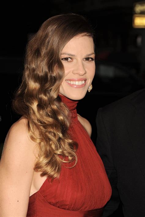 Hilary Swank Bra Size Age Weight Height Measurements
