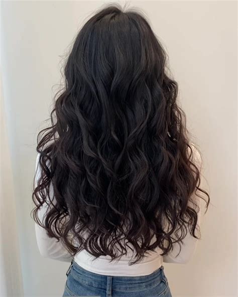 Moreonwoosoo 뽀글뽀글한 파마 😊 모어온우수 여자파마 여자펌 굵은히피펌 젤리펌 히피펌 웨이브펌 긴머리웨이브펌 긴머리파마 긴머리펌