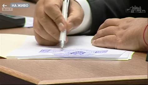 Вижте какво рисува Бойко Борисов по време на дебата за кабинета Желязков