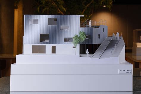 建築模型を眺めながらくつろげる、建築好きのための「アーキテクチャカフェ棲家」が東京・新宿三丁目に誕生 Artandculture Fashion Headline