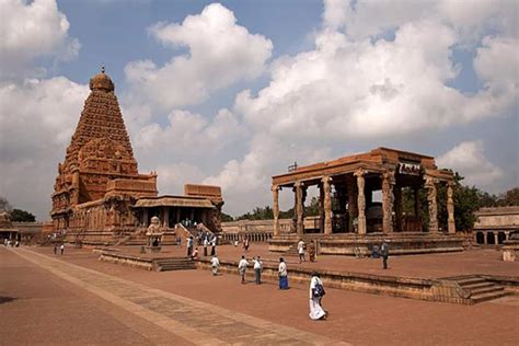 Brihadeeswara Temple Plan