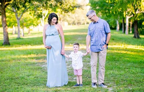 Maternity Photography At Tree Tops Park Fort Lauderdale Maternity