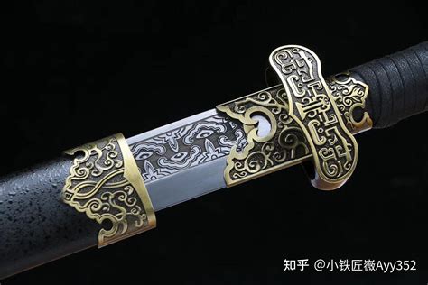 黑金古刀乃《盗墓笔记》中张起灵使用的兵器唐横刀 知乎