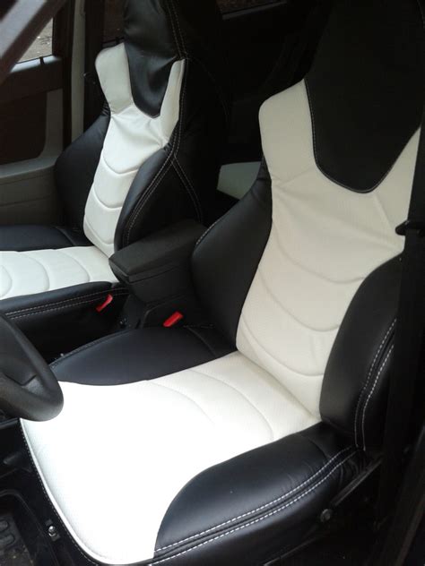 Чехлы универсальные Dinas Recaro полный комплект, цвет Черный\Белый ...