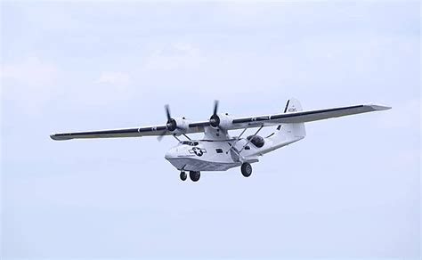 Anti Submarine Aircraft Background Images Hd Pictures And Wallpaper