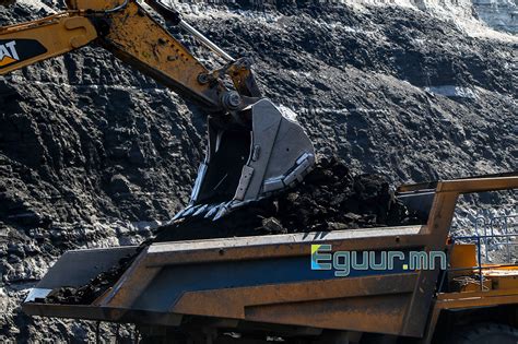 “Шивээ Овоо” гийн нүүрсний уурхайд гал гарчээ Eguur Mn