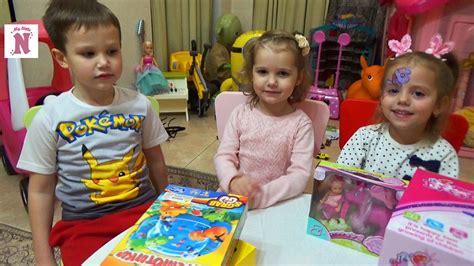 Встреча с Мисс Кейти и Мистер Макс Открываем косметический набор Игру Голодные бегемотики Youtube