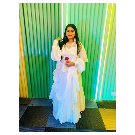 Mehta Devanshi Mehta Devanshi Added A New Photo