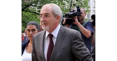 Местан Решението на парламента за земята противоречи на договора за ЕС