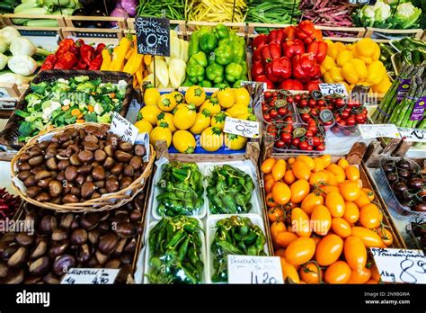 Vienna Austria October 14 2022 Fruit And Vegetable Shop In Naschmarkt Street Food Market
