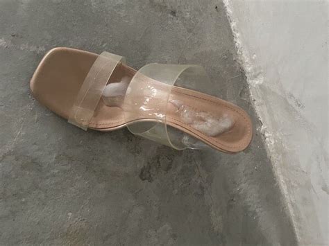 Sl 扫楼流浪旅人 On Twitter 扫楼 打胶 高跟 高跟鞋 更衣室 射鞋 恋足 鞋袜 骚妇 原味 细跟 投稿 跟随美少妇极品透明高跟一顿怒胶抹匀～刚脱下，余