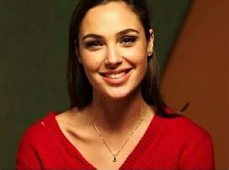 Pin De Robinsdemonhunter Em Gal Gadot