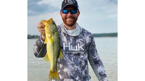 Arkansas Angler Catches Extremely Rare Largemouth Bass Wired2fish