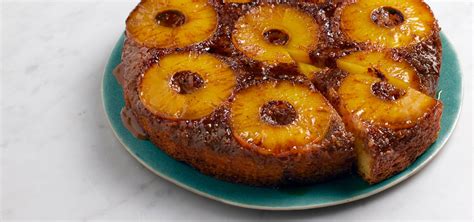 Pineapple Upside Down Cake Recipe And Instructions Del Monte®