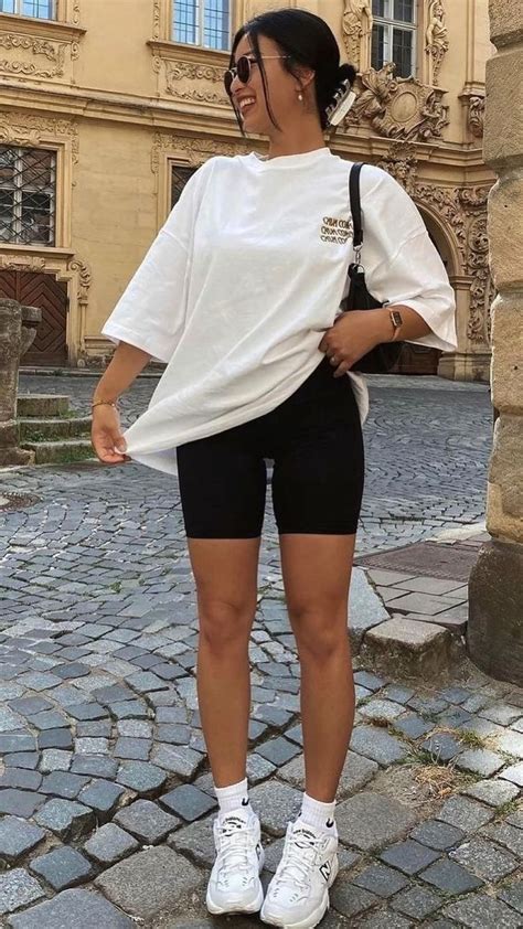 40 Biker Shorts Outfits For A Chic And Comfy Vibe Sporty Chic Outfits