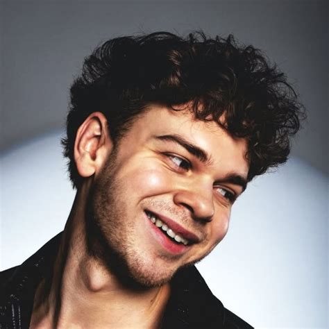 𝐊 𝐈 𝐑 𝐈 😏 Kiri Kyrylo • Threads Say More