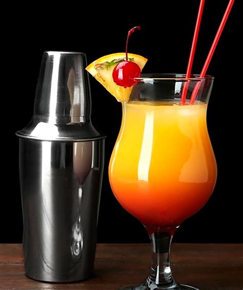 “piel De Iguana” “chacho” Y “pantera Rosa” Un Recorrido Por Los Tragos Furor De Las Barras De