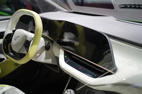 天马亮相2023上海车展！比亚迪 长城 宝马 福特等众多品牌车型搭载天马屏 知乎