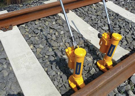 Rail Track Jack Tool Easy Lifting For Railway Maintenance Pandrol