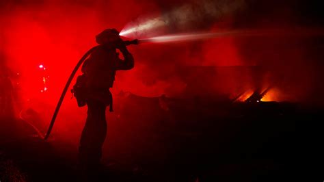 Mill Fire Devastates Northern California Community The New York Times