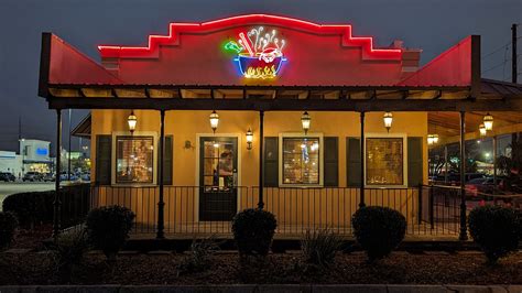 Louisiana Purchase Kitchen Home Cooking In A Metairie Buffet