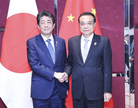 李克強総理、安倍首相と会談 実務協力の深化で一致 写真1枚 国際ニュース：afpbb News