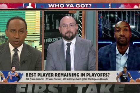 Kendall Jenner Puts Her Beach Body On Full Display In A White Two Piece