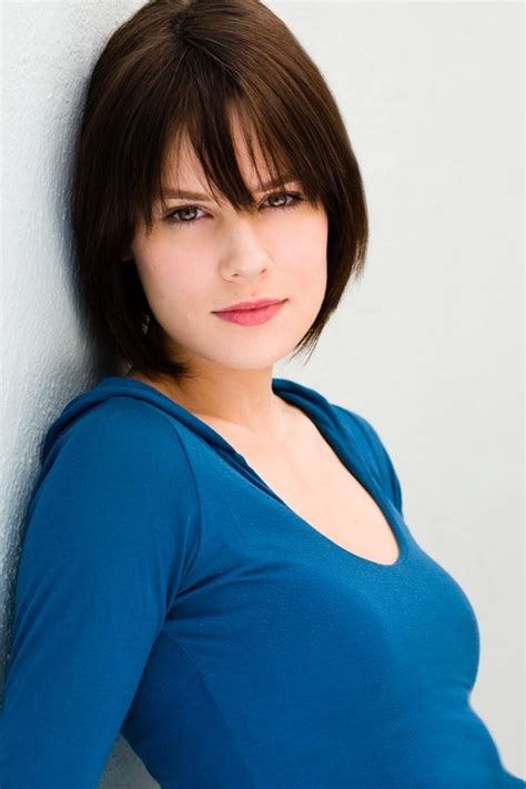 Pictures And Photos Of Chelsea Hobbs Prettiest Actresses Celebrities