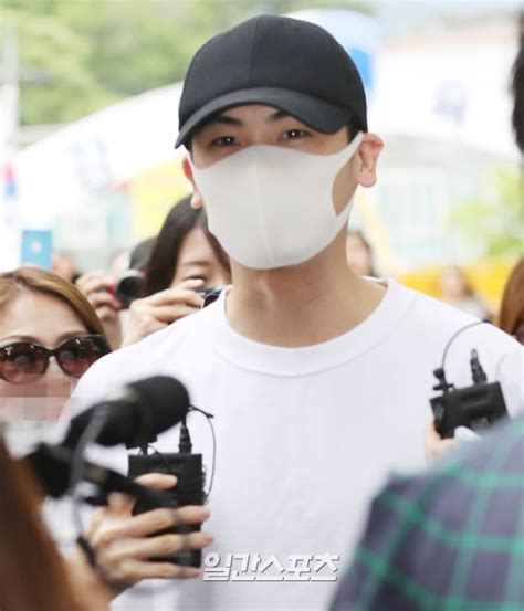 Park Hyung Sik Begins Military Service Plus Release Date Announced