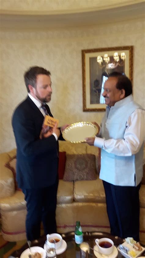 Labs Explorer LabsExplorer Twitter