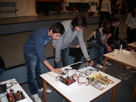 ООУ „СВ КИРИЛ И МЕТОДИЈ“ ВЕЛЕС Галерија