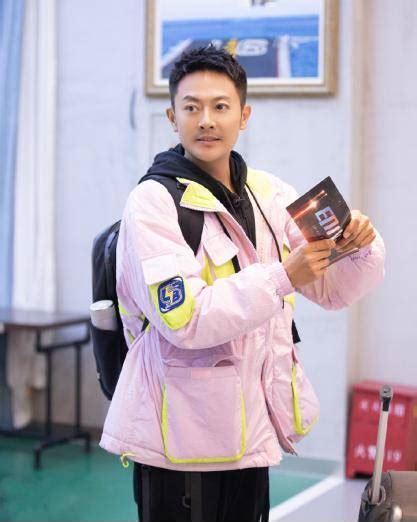 海澜之家前代言人印小天，综艺一改土气造型，穿上卫衣变精神小伙 搜狐大视野 搜狐新闻