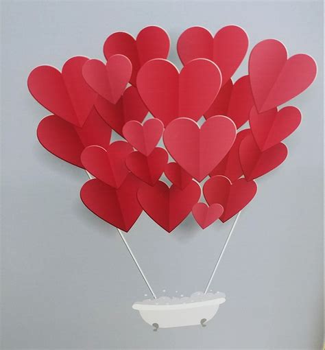 붉은 하트에 끌리어