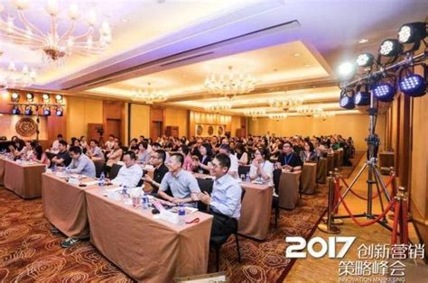 当代置业获＂标准排名＂中国绿色地产运行典范第一
