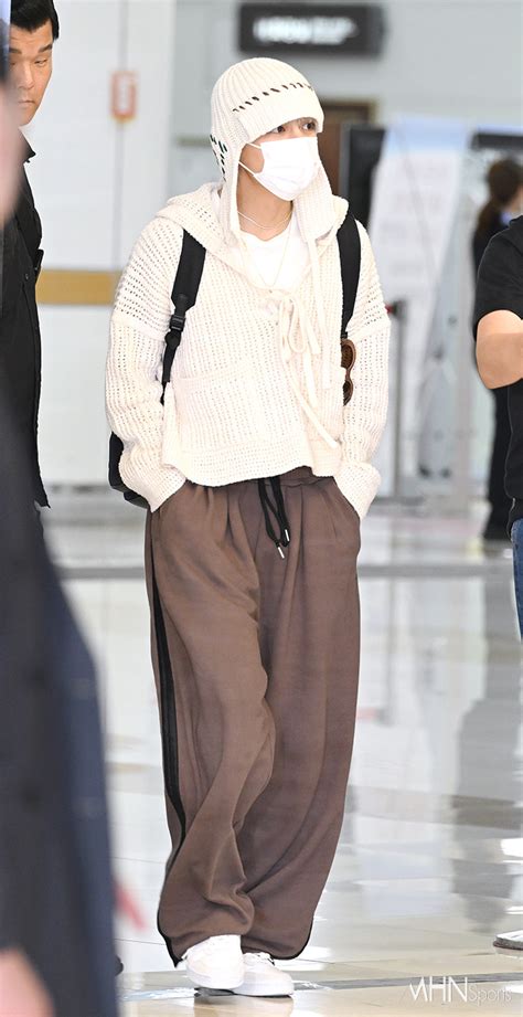 Bts 뷔 다정 눈빛에 헤어 나올 수 없는 뷔주얼 [ms앨범]