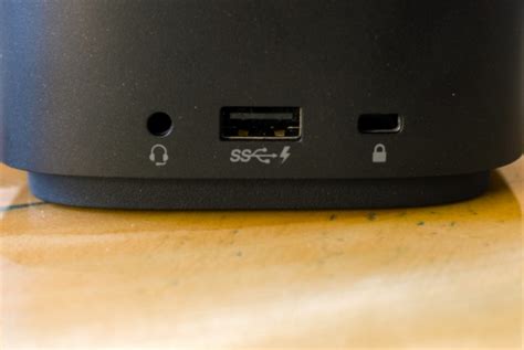 Hp Thunderbolt Dock G Bringing Ports Back To Workplaces With Style Shegeeks