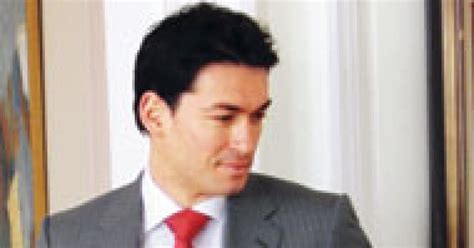 남성복 봄 신상품 어떤게 있나잘록한 허리선 유행