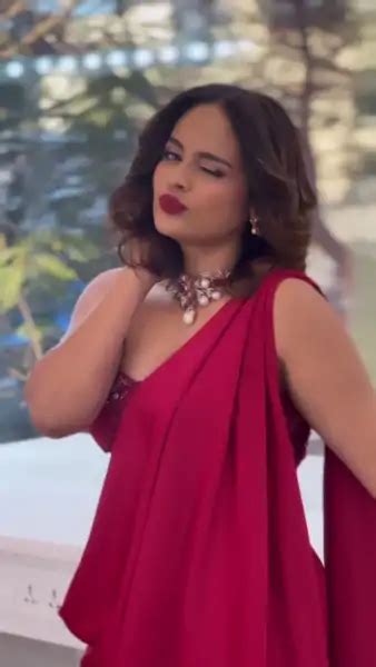 Nandita Swetha Latest Hot Pics And Photos Gallery