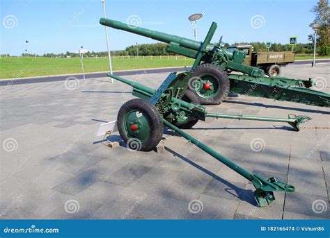 45 Mm Anti Tank Gun `sorokopyatka` Sample Of 1937 53 K And 152 Mm
