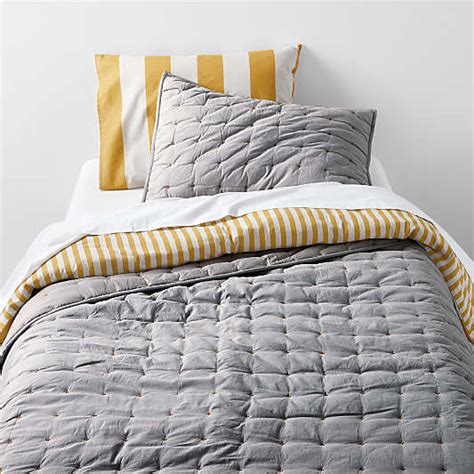 Chambray Bedding Sheets Quilts And More Crate And Barrel Canada