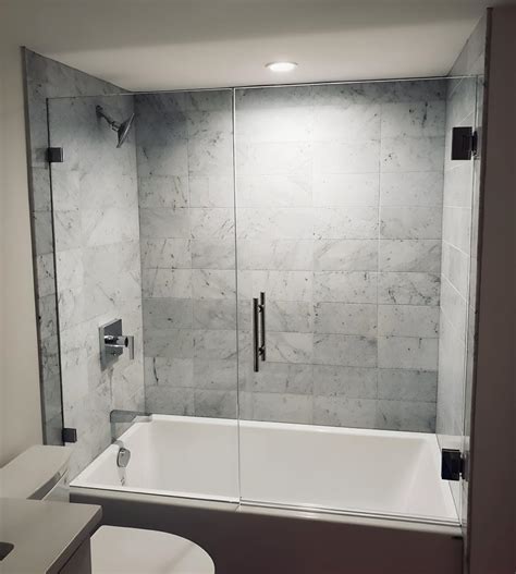 Frameless Glass Panel Shower