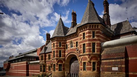 Judges Told Not To Lock Up Convicted Rapists And Burglars Because
