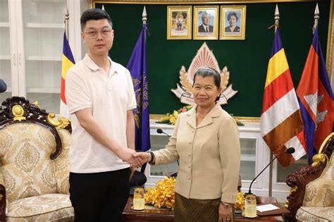 សម្តេចកិត្តិសង្គហបណ្ឌិត ម៉ែន សំអន៖ អនុញ្ញាតិឱ្យប្រធានក្រុមប្រឹក្សាភិបាលសមាគមកម្ពុជា ចិន