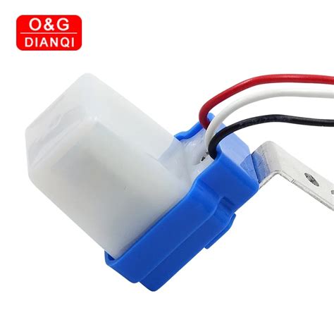 High Sensitivity Light Control Switch 180 240V Automatic Light Sensor