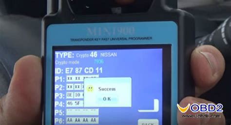 using mini nd900 key programmer copy nissan march 46 chip uobdii